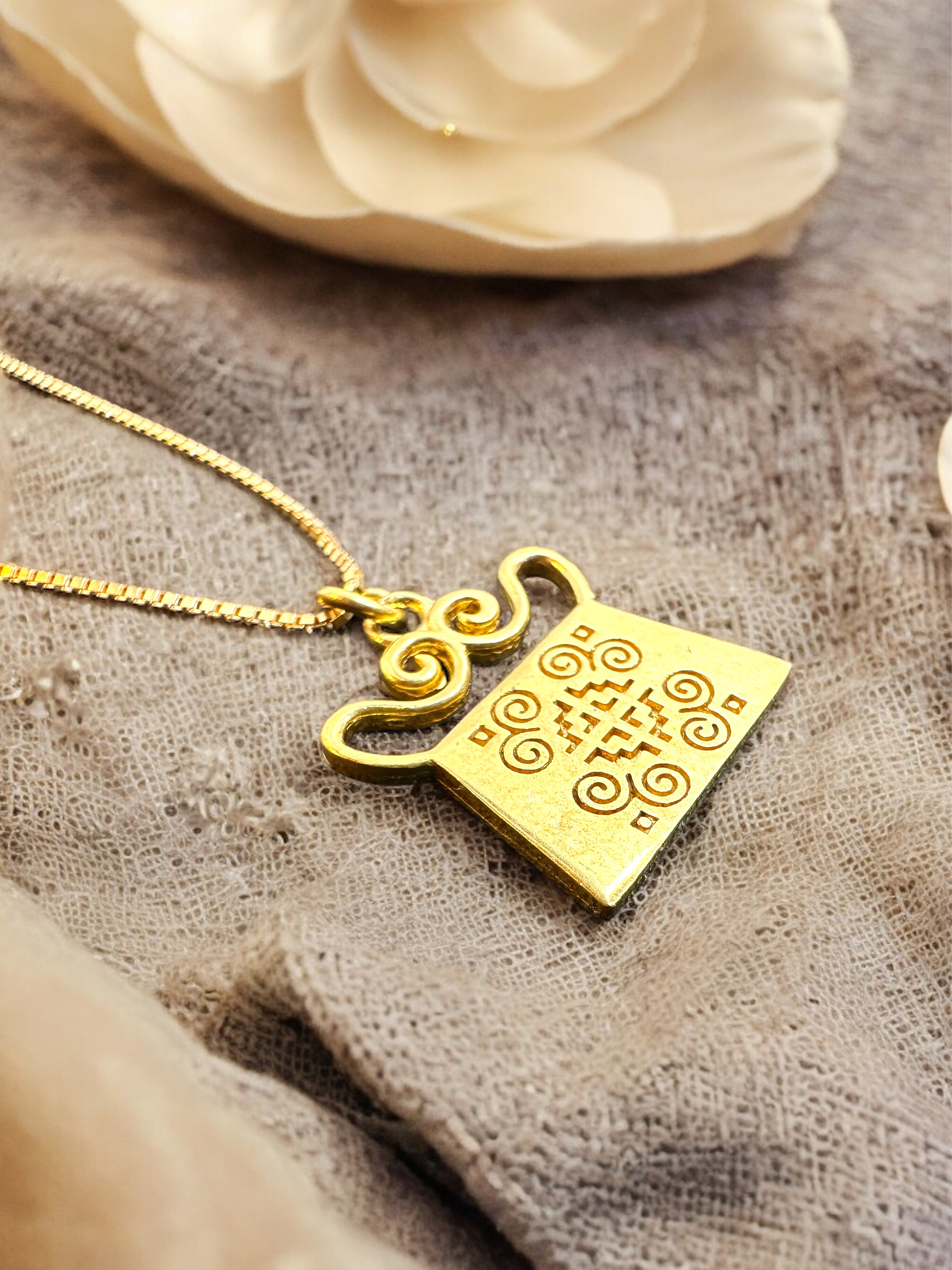 Hmong Design Necklaces – LLUXE Silver